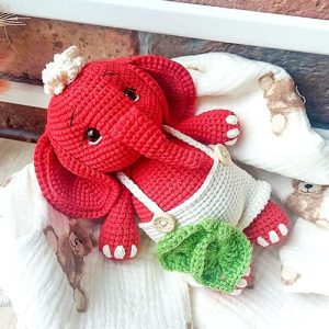 Cute Little Crochet Elephant Amigurumi Free Pattern