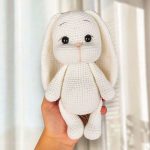 Easy White Amigurumi Bunny Free Crochet Pattern