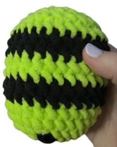 Crochet zombie bee free amigurumi pattern